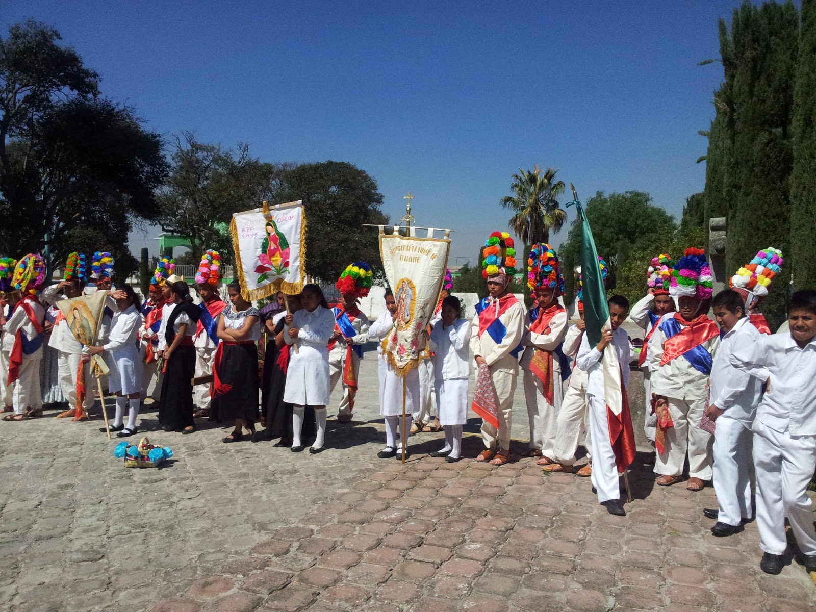 ESCENIFICACION DE DANZAS RITUALES